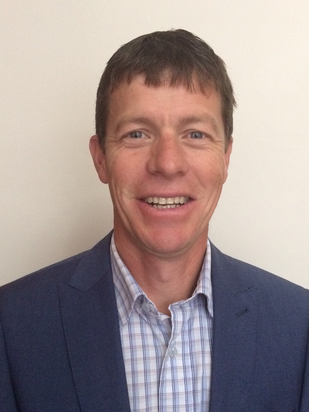 32-33 Lee Sayers | GreenKeeping Magazine