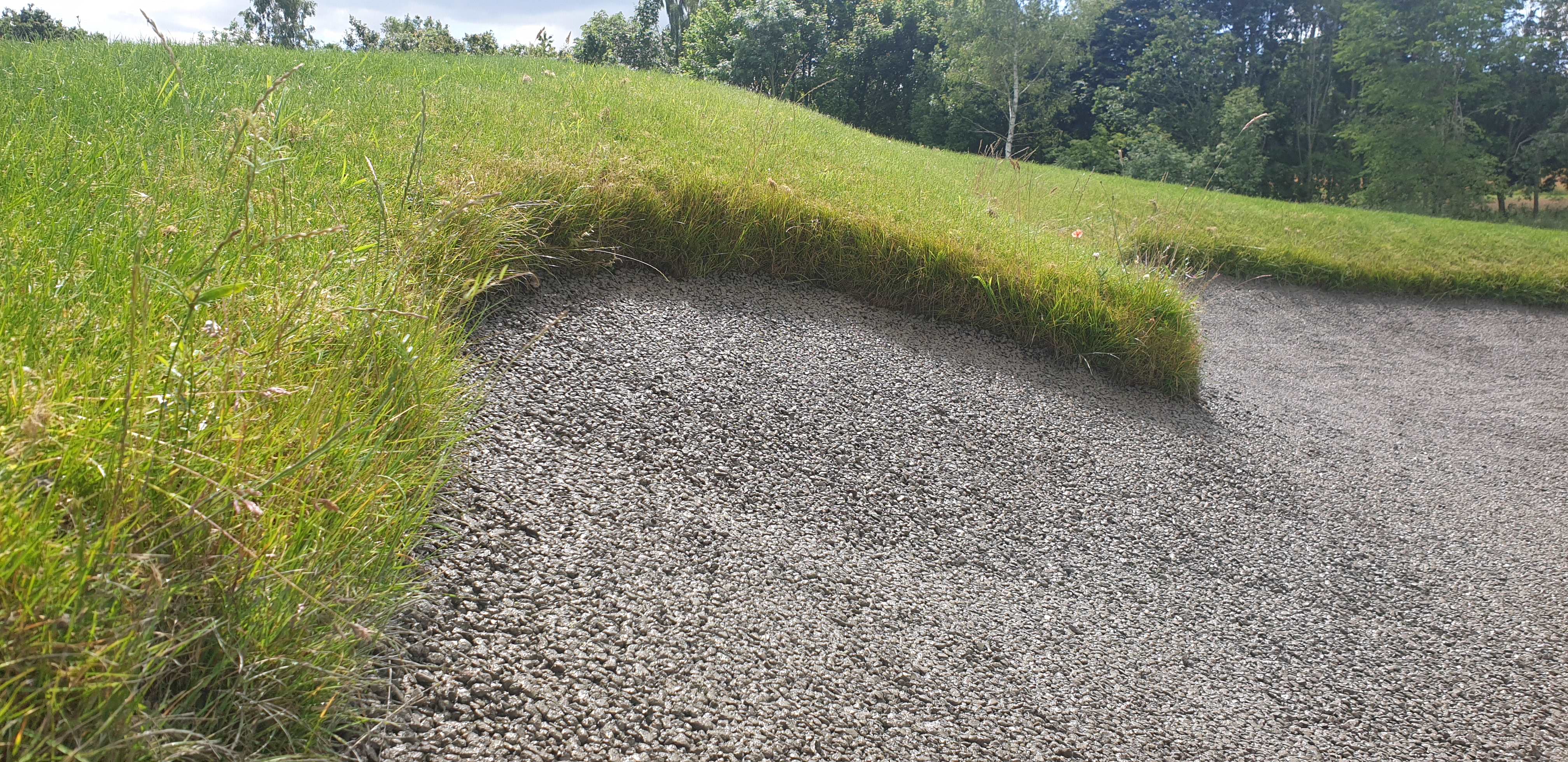 Capillary Concrete reduces the risk of bunker washouts | GreenKeeping ...