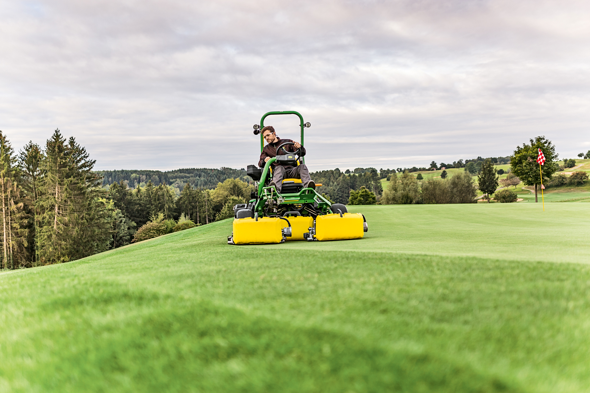 What are some of the best mowers for golf courses? | GreenKeeping Magazine