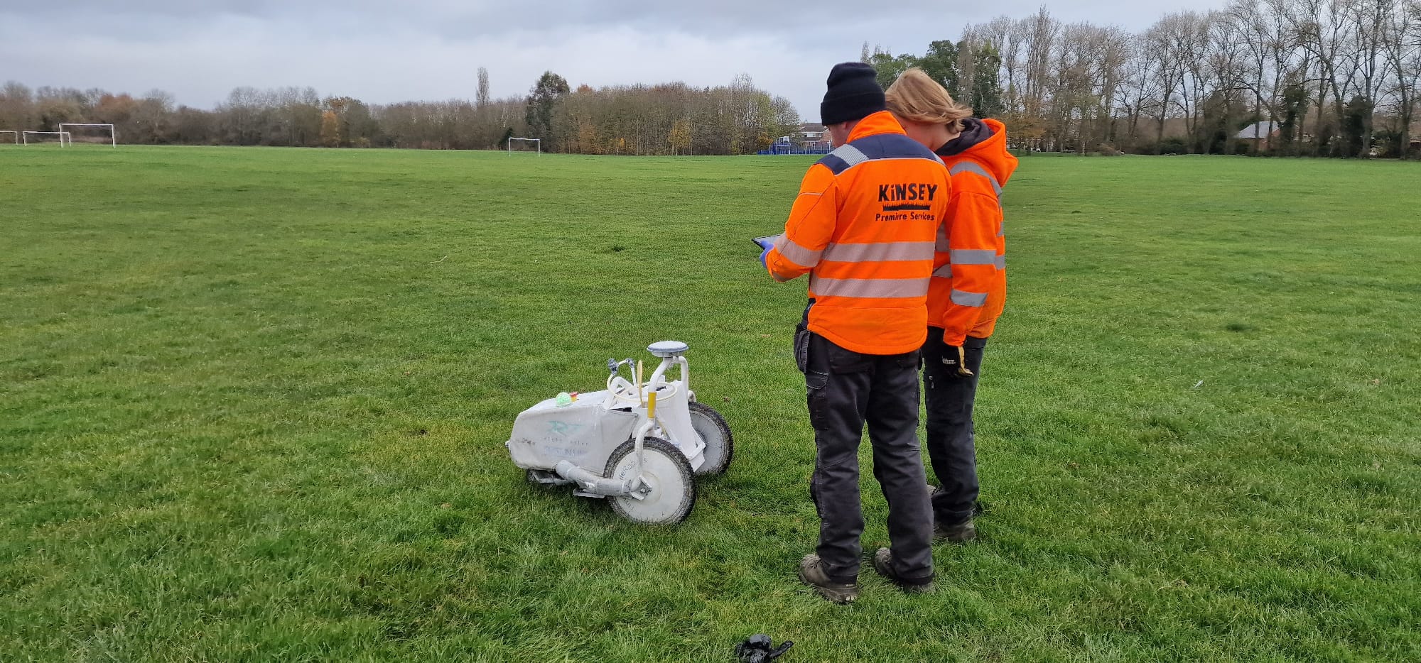Discover the GPS-guided TinyMobileRobot line marker | GreenKeeping Magazine
